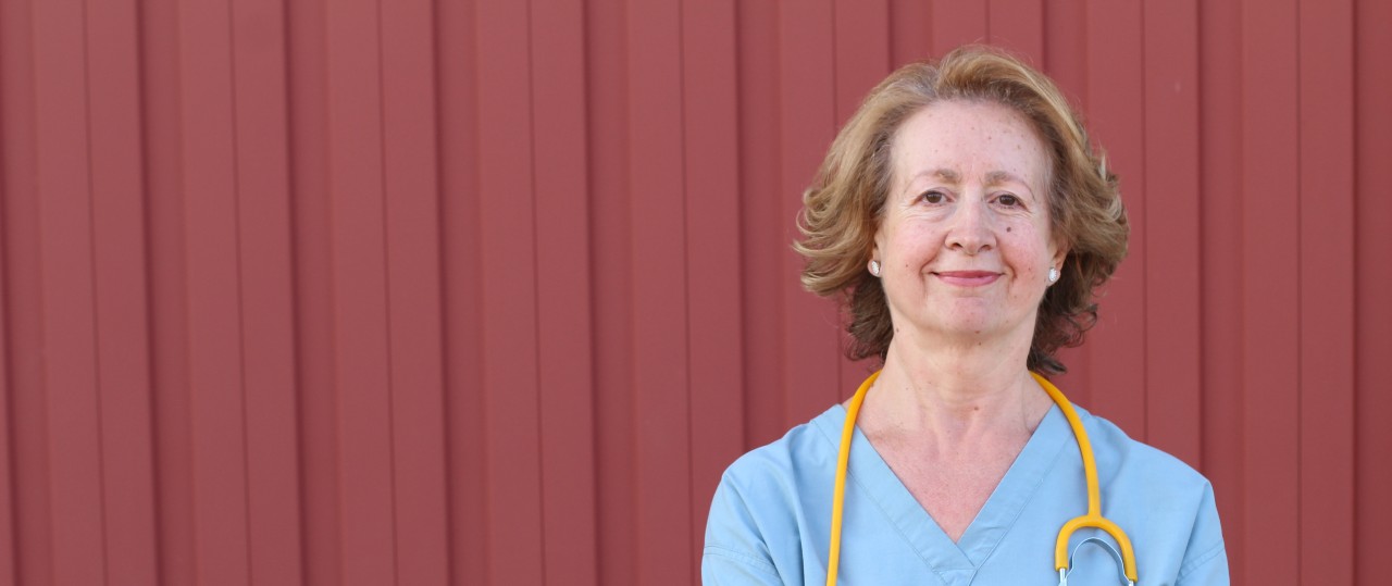 Nurse Midwfie vs OBGYN Nurse Practitioner: What's the difference? - Guide on healthcare specialty